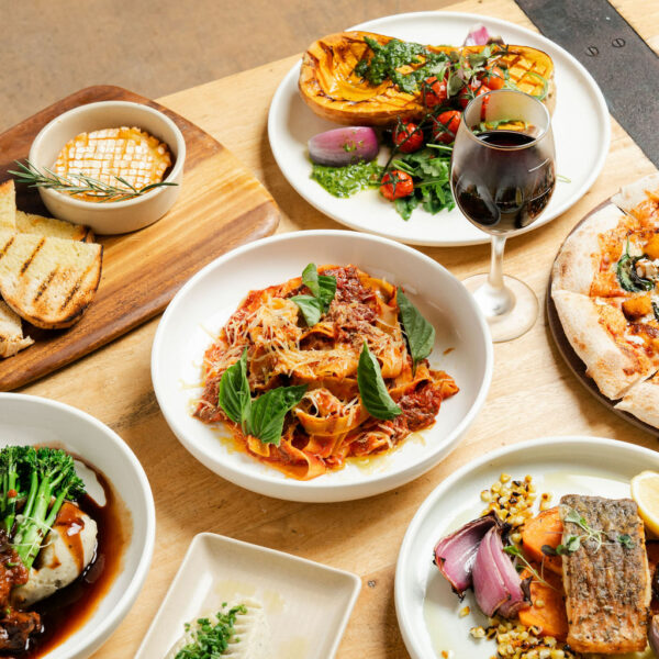Pub, Sports Bar & Accommodation - Everton Park Hotel, Brisbane